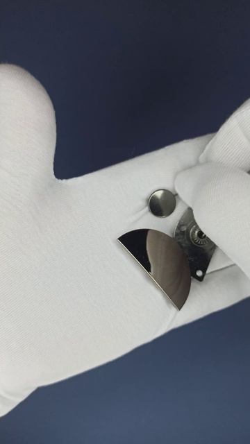 Кнопка декоративная темный никель (полумесяц), Артикул 03843