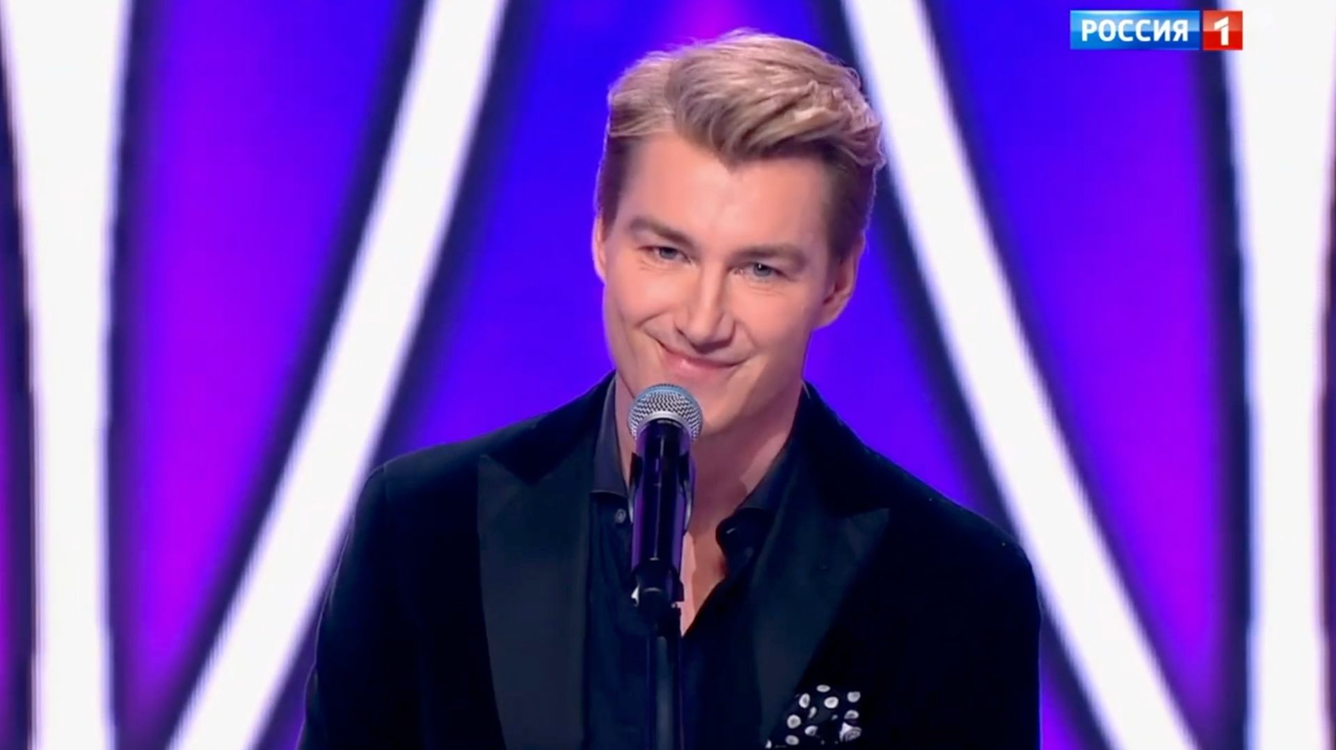 Алексей Воробьев - Горячий лед // Большой праздничный концерт