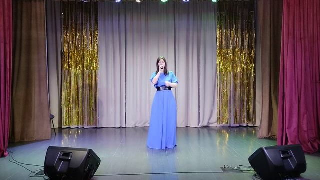 Фаина Ветрова  песня "Встанем"