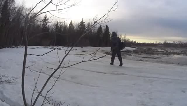 Выловил я её всё же. Пешком по рыбной тропе. Арктика Белое море!