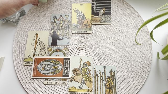 Выбор. Как поступить? Да или нет? Гадание на Таро