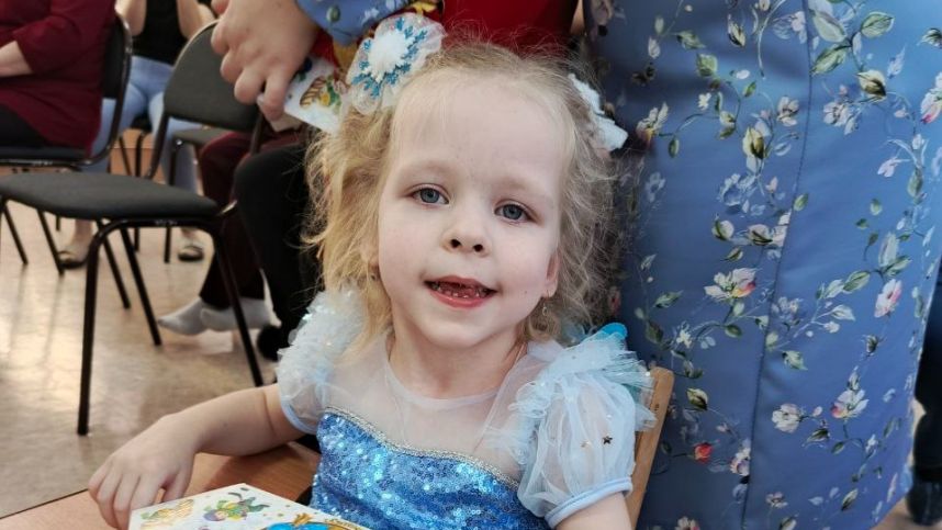 Пятый канал подводит итоги акции «День добрых дел» для маленькой Кристины