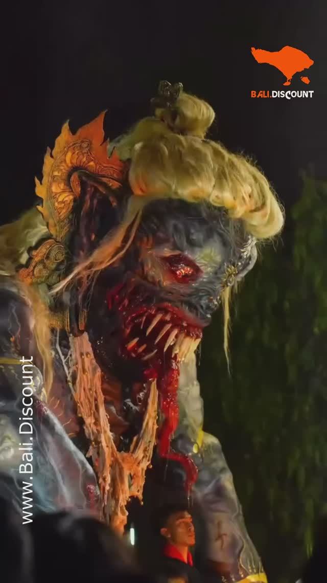 Бали встречает Ньепи - Новый 1948 год по балийскому календарю Сака. Парад O G O H ~ O G O H 🎉