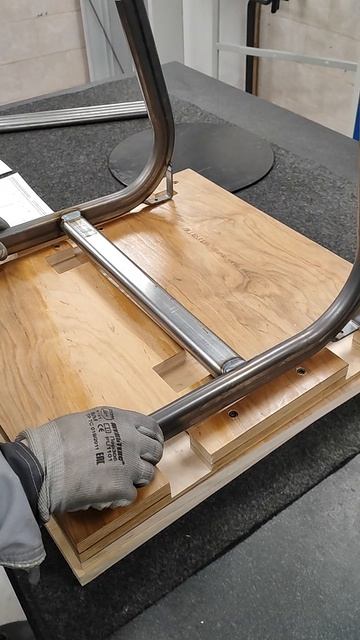 Проверка в шаблоне низ 185