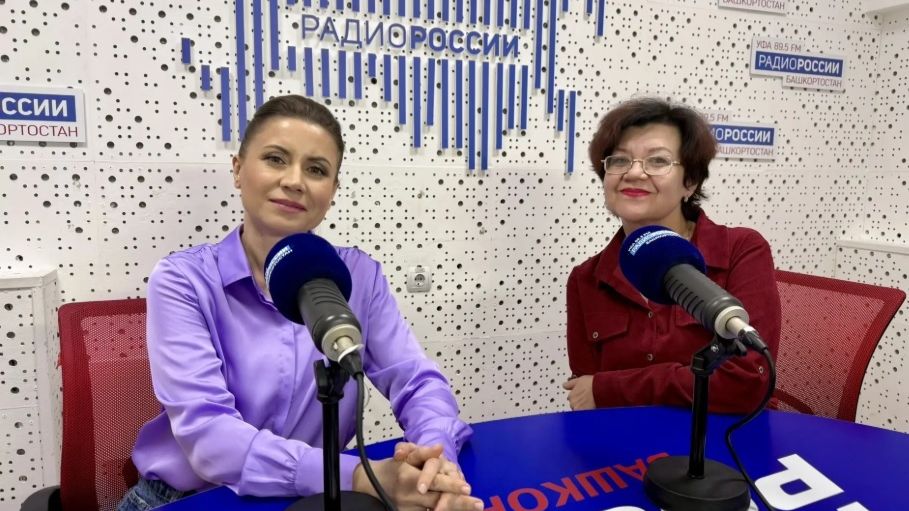 «Любой может рисовать!»: Альфия Бикбулатова из Уфы - об авторском методе и спасении от серых будней