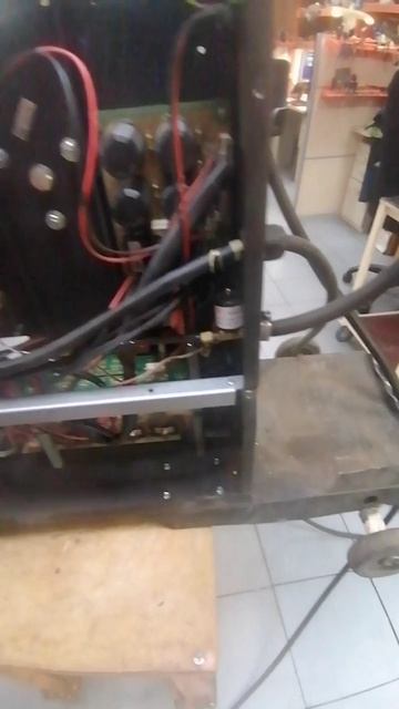 Ремонт сварочного полуавтомата Aurora PRO OVERMAN 250/3