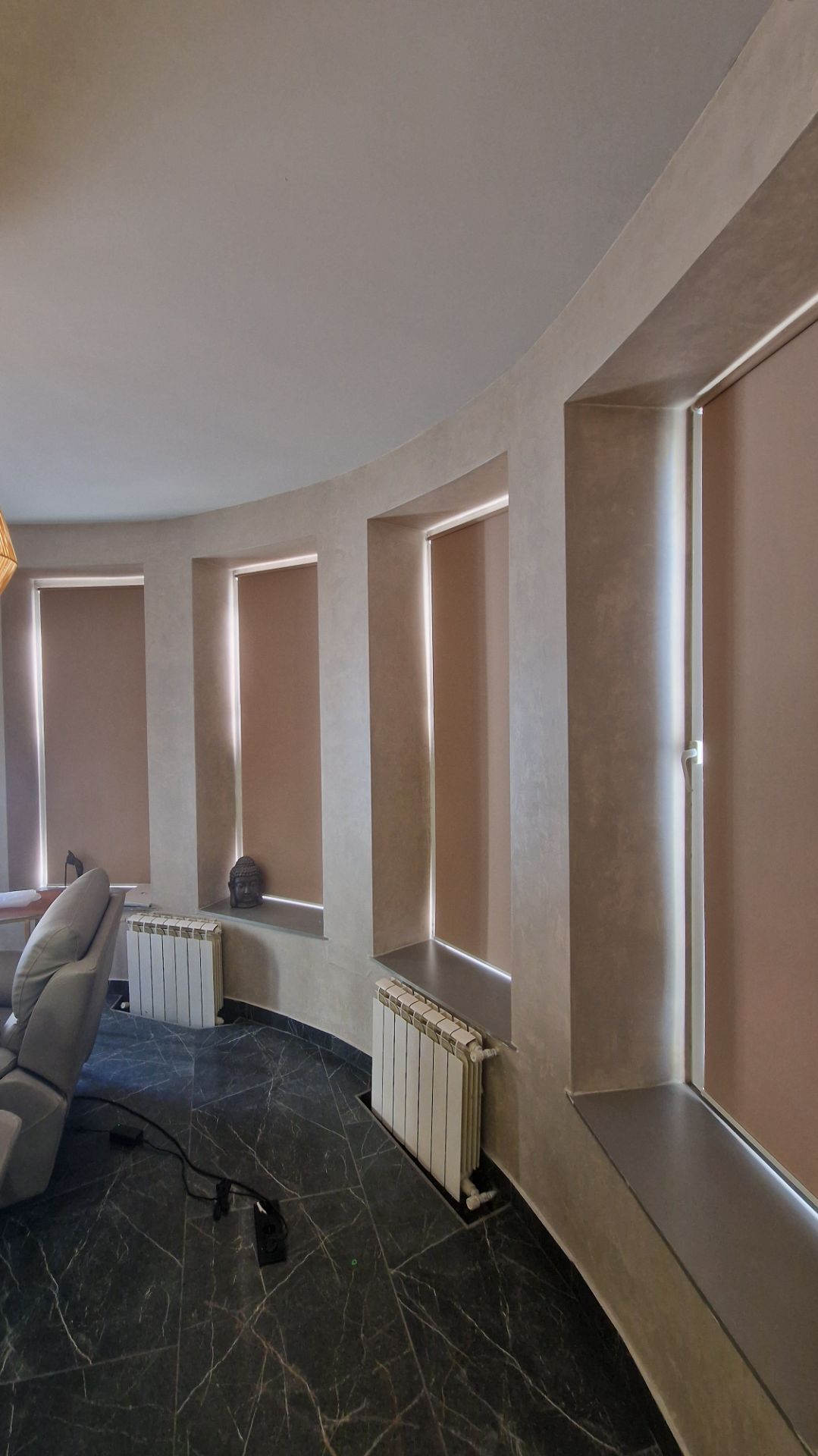 Ткань Респект блэкаут. Темно-бежевый. Свободновисящие рулонные шторы