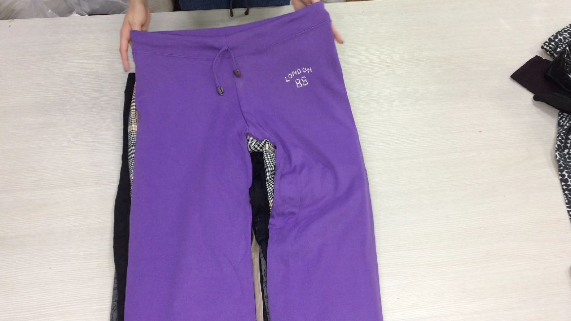 ж277. Брюки, легинсы, гавайки женские