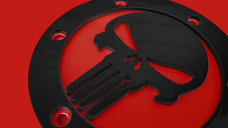 Отличия изделий разных производств на примере крышки генератора для Suzuki M109R / VZR1800 / M1800R.