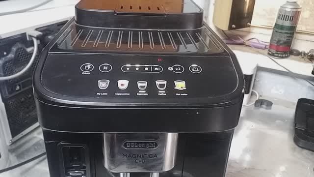 Полная чистка и обслуживание кофемашины Delonghi Magnifica Evo
