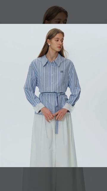 Рубашка в клетку с поясом на талии и кружевными вставками