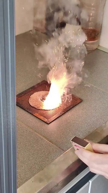 горение смеси KNO3 с углем