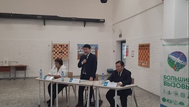 Видео круглого стола "Школьное инженерное образование и подготовка кадров в РС (Я)"