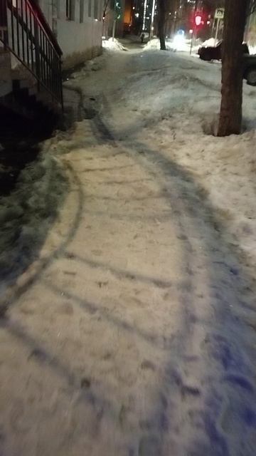 №1813 ул. Газеты Звезда. 17 марта 2026 г., 21:33:19 VID_20260317_213159899