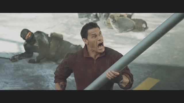 Круче некуда: Крис и Дракон Ло ворвались на завод