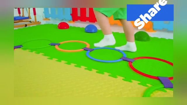 Диана и Рома - безопасность дома для детей