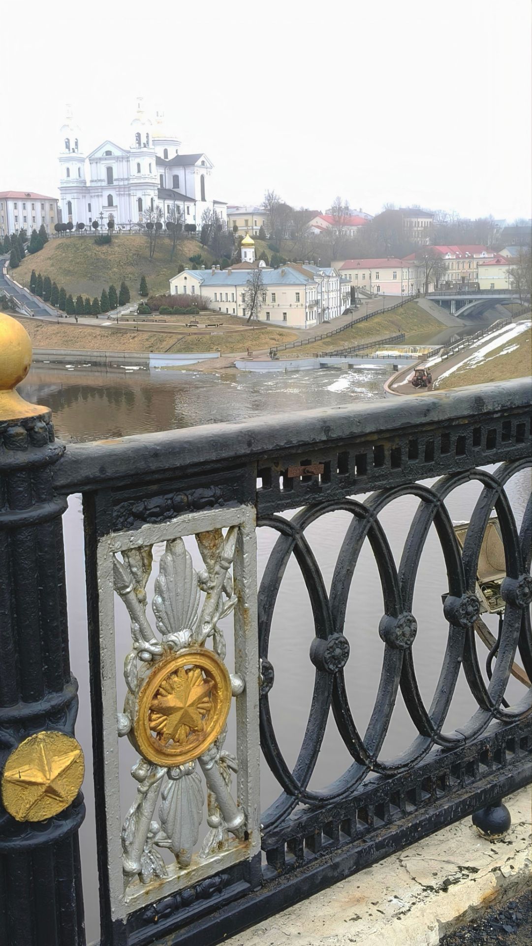 Витебск: Успенский собор, Смоленский рынок.