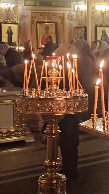 служба в Михаило-Архангельском соборе