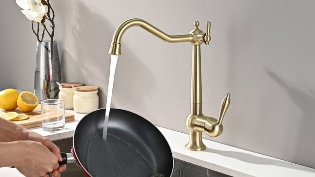 Смеситель для кухни с подключением к фильтру Paulmark Retro Re213226-BR