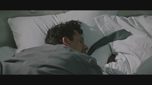 Элементы сладкой жизни! Фрагменты из фильма ″Бриллиантовая рука″. 1968 г.