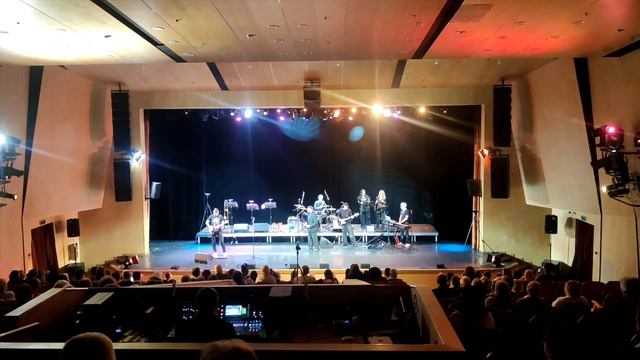 Анатолий Алёшин концерт  77 лет песня белая река живой звук