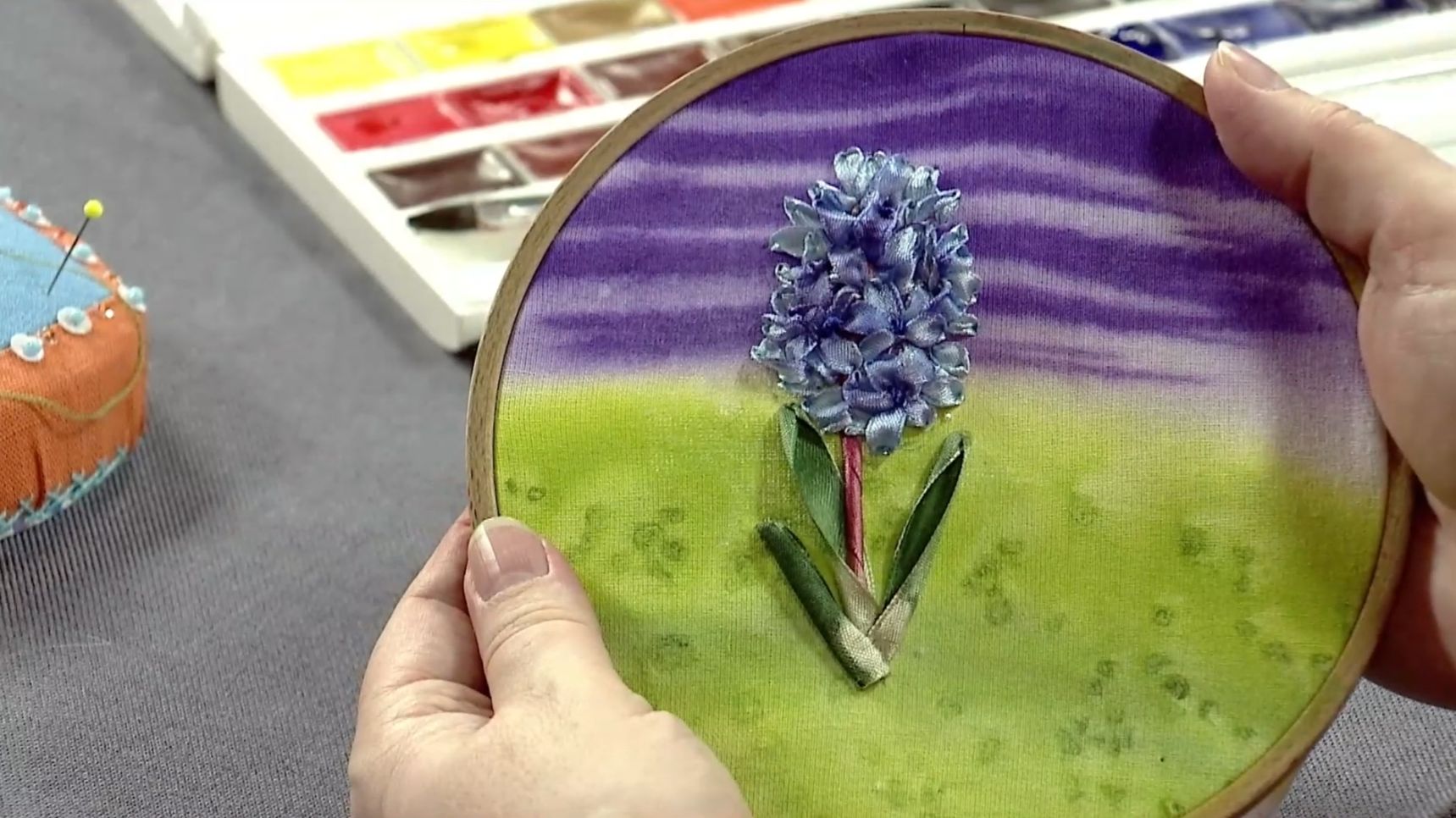 Вышивка лентами. Ручная работа