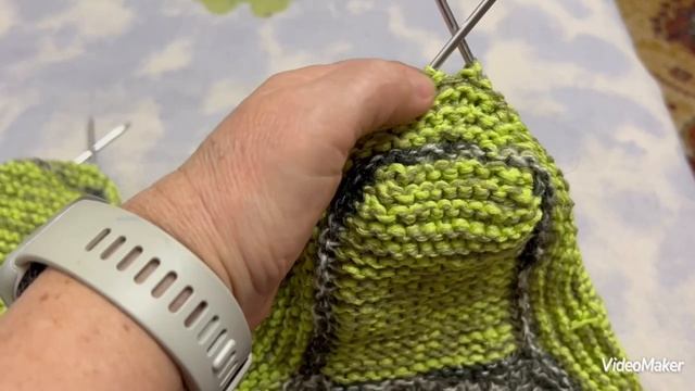 Вяжу ТАПОЧКИ СЛЕДОЧКИ. Двумя спицами.