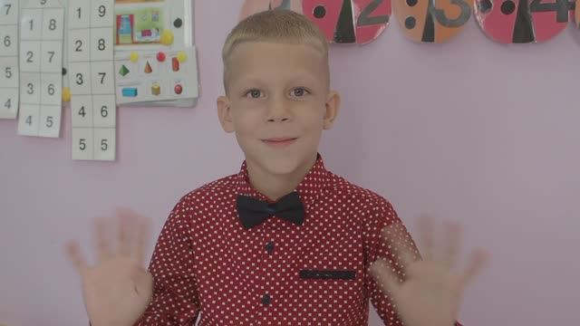 Первый выпускной: Бабочки в животе и фейерверк эмоций. Выпускной утренник