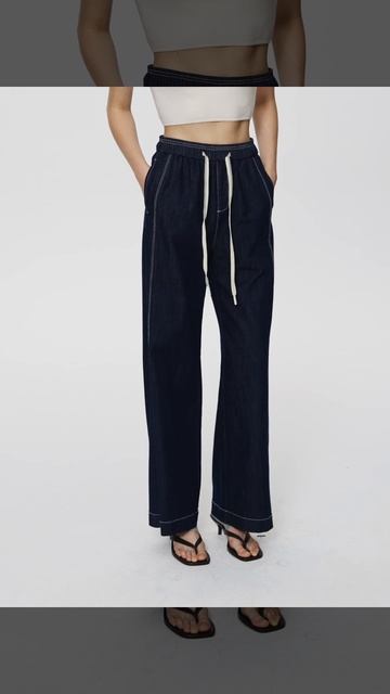 Джинсы на резинке свободные