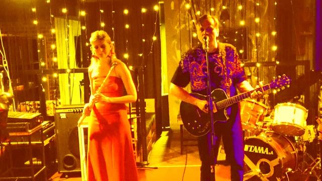 07 Бусина - Дмитрий Дубров, Алла Лужецкая