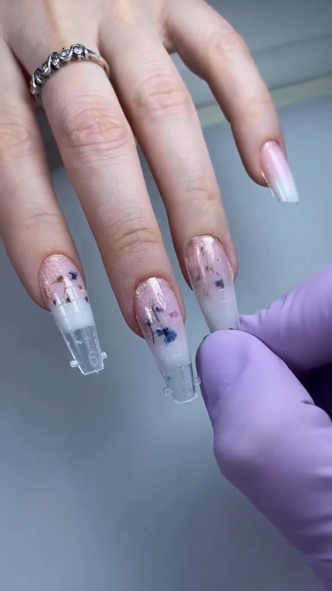 Как Вам такой весенний бэби бумер с сухоцветами на верхние формы