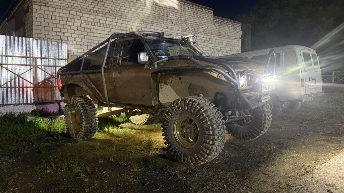 Дорога в Лучегорск на Тойота Хайлюкс Сурф \ Toyota Hilux Surf 1-го поколения 1988 1UZ 400 л.с.