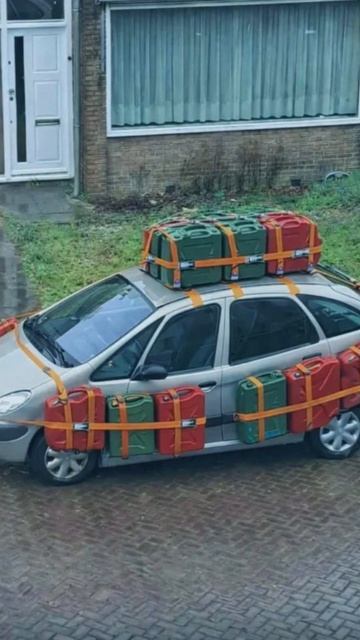 Друг из Европы приехал 😅👍👇