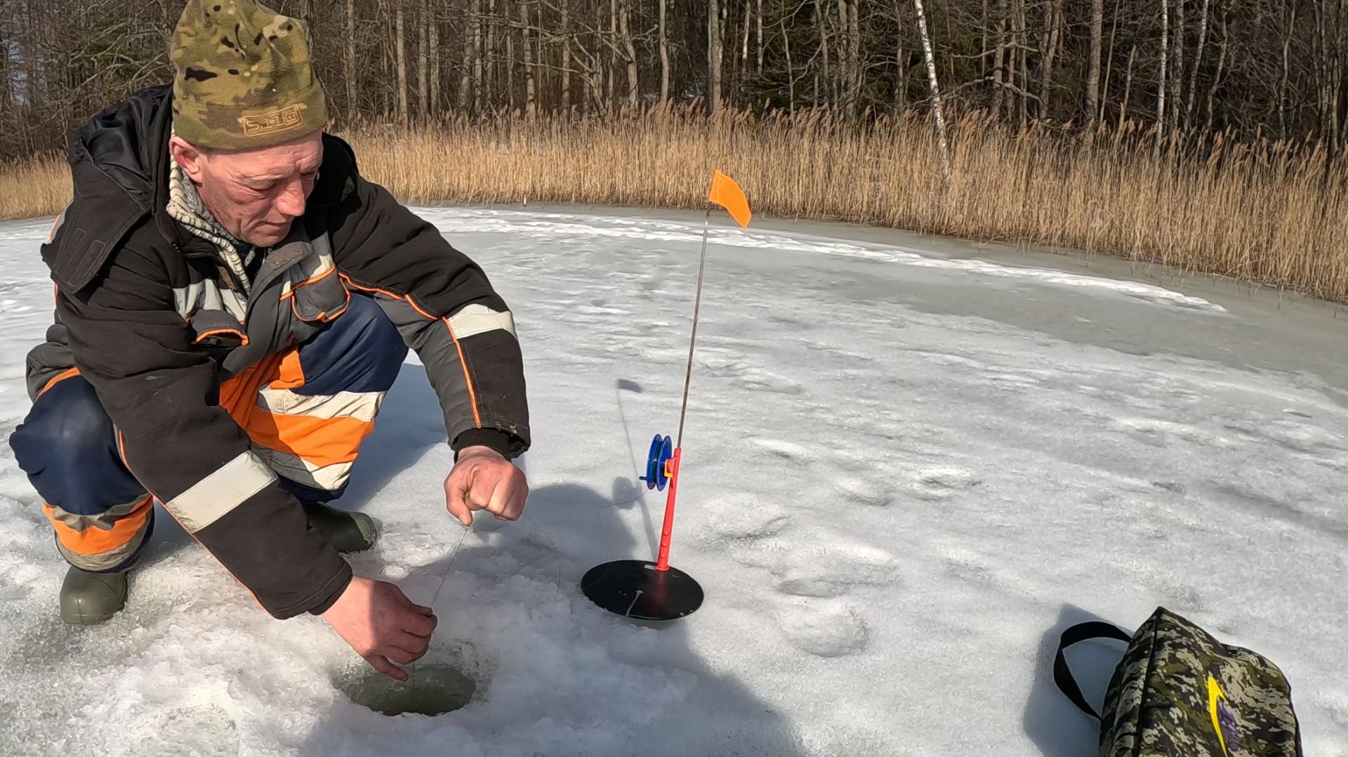 Ноги устали от поклёвок. Щука на зимние жерлицы.