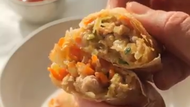 Сегодня рецепт спринг роллов с курицей и овощами...🍱😋