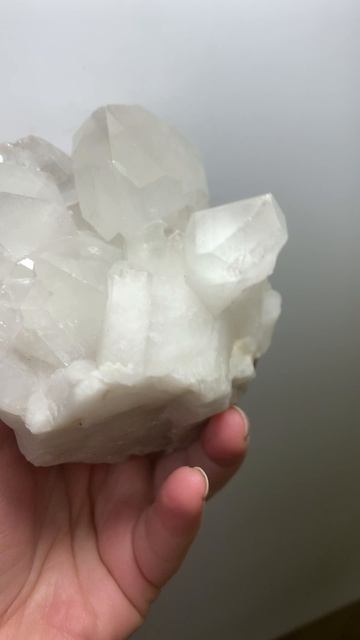 Горный хрусталь друза