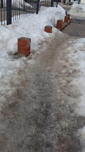 №1832 Двор Сибирская 73. 22 марта 2026 г., 10:33:10 VID_20260322_103227643