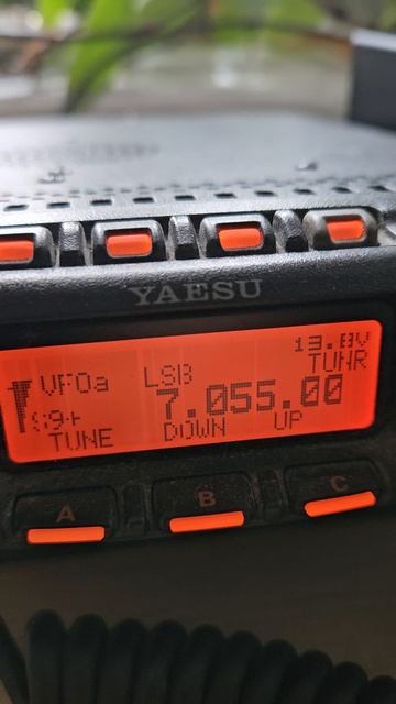 Частота глобальных радиохулиганов 7.055 LSB