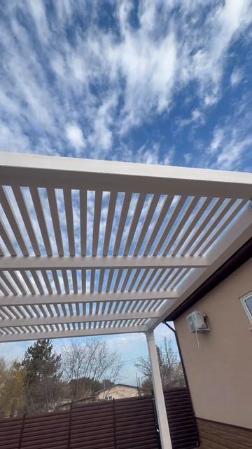 Пергола- стройка продолжается, готовимся к лету #garden #сад