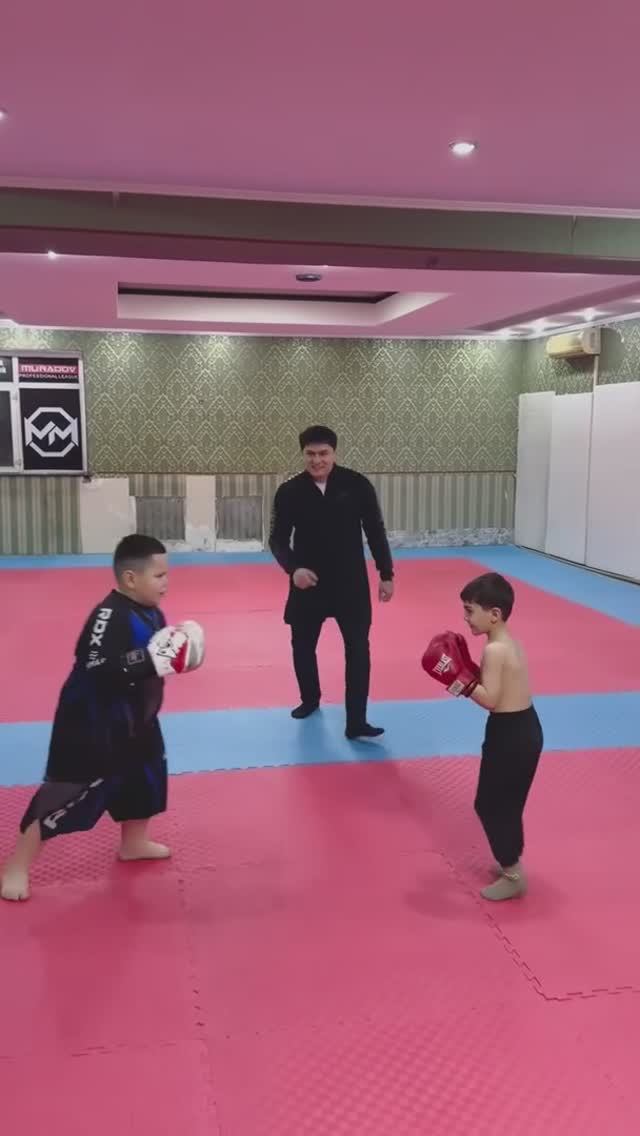 ТУРНИР UFC В БЕЛОМ ДОМЕ