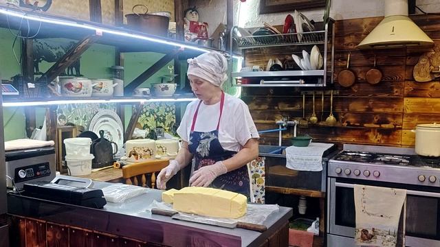 МНЕ ДАЖЕ ПРЕДСТАВИТЬ СТРАШНО ЕСЛИ К НАМ ПРИДУТ ЗА СКОТИНОЙ НА УБОЙ!