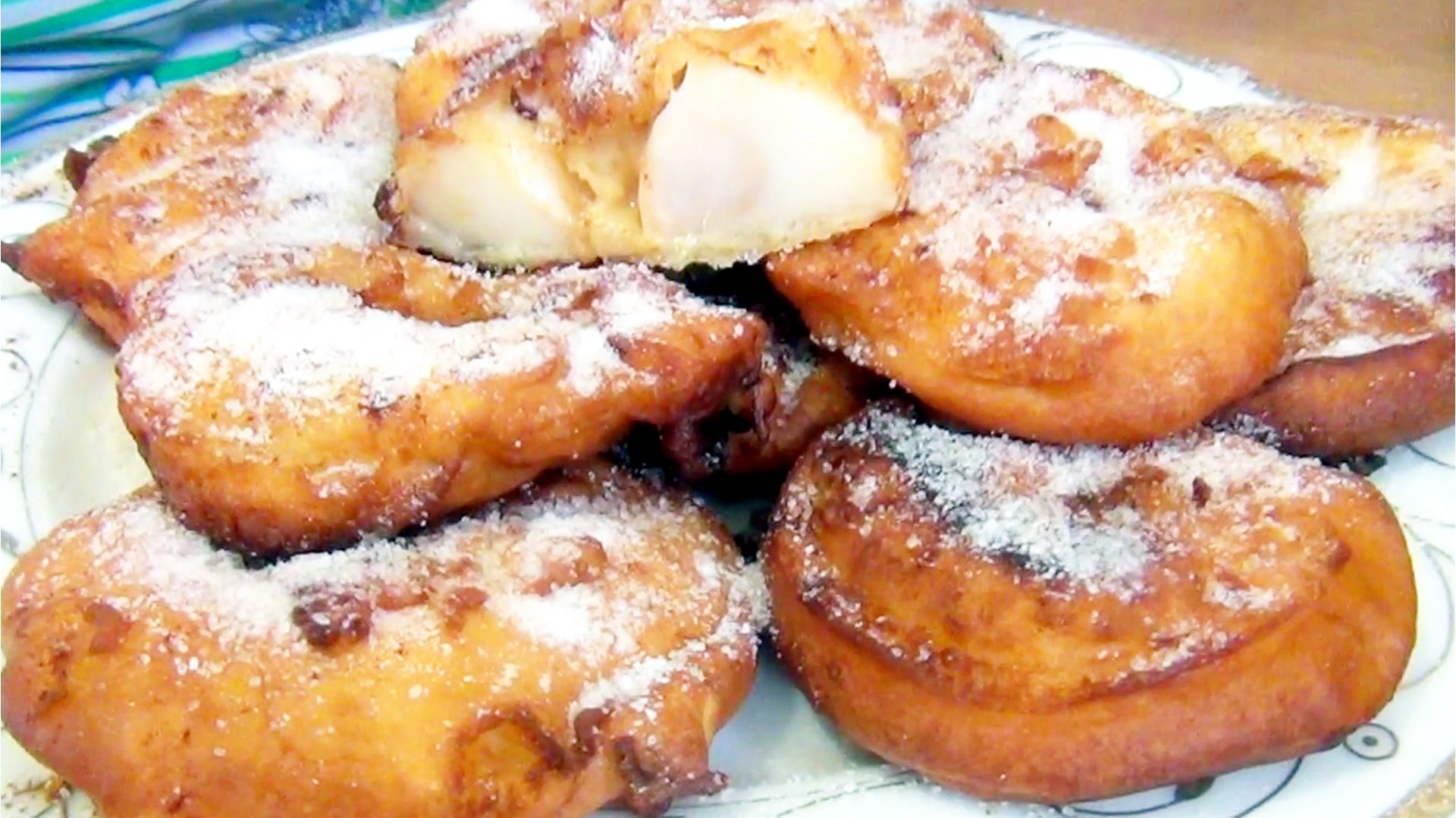 Яблоки в кляре с корицей или Пончики яблочные - Сладкий десерт - рецепт