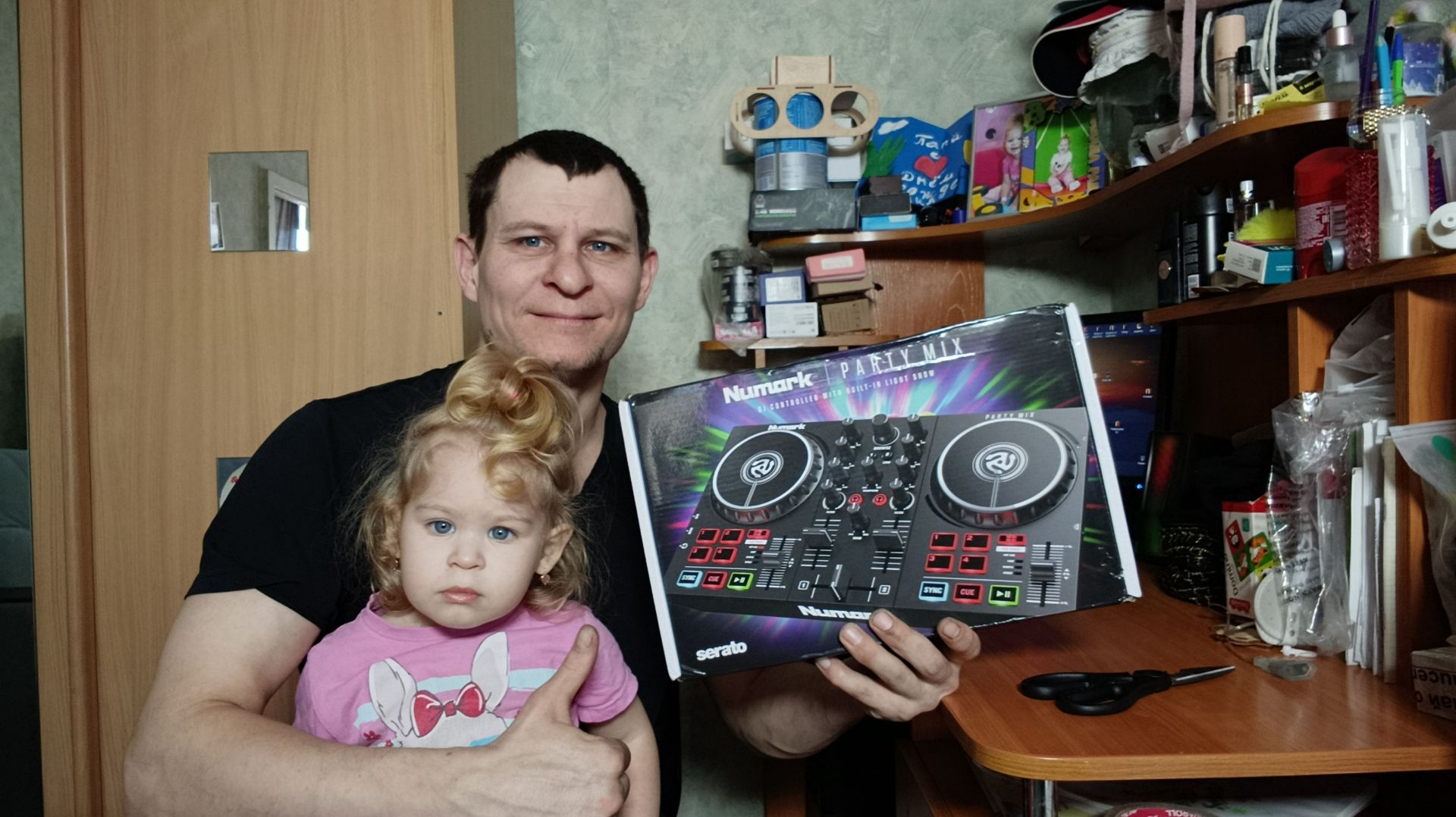 DJ-контроллер NUMARK PARTY MIX 2 Установка ПО, обзор, распаковка, сет