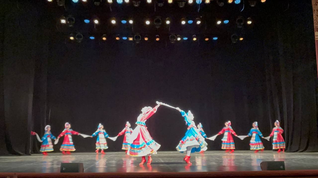 КОНКУРС "КОД НАЦИИ". ТАНЕЦ "ПРАЗДНИЧНАЯ". АНТ "ЛЕБЁДУШКИ"