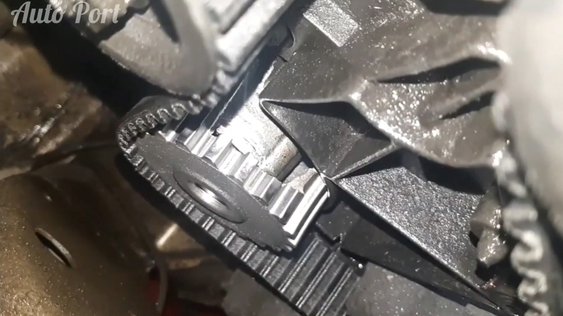 Подборка Жесть на СТО #63-64.Сгнило Webasto.Распустило покрышку.Citroën C5.Помпа ВАЗа покинула чат.