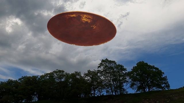 СРОЧНО! НЛО УНИЧТОЖИЛО ЦЕЛУЮ СЕМЬЮ В БЕЛАРУСИ ПРЯМО НА ГЛАЗАХ! КАДРЫ УЖАСА