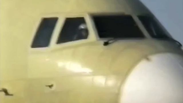 ✈️ 30 лет назад состоялся первый полет первого опытного образца Ту-204-200 (Ту-214)  Осенью 1997 год