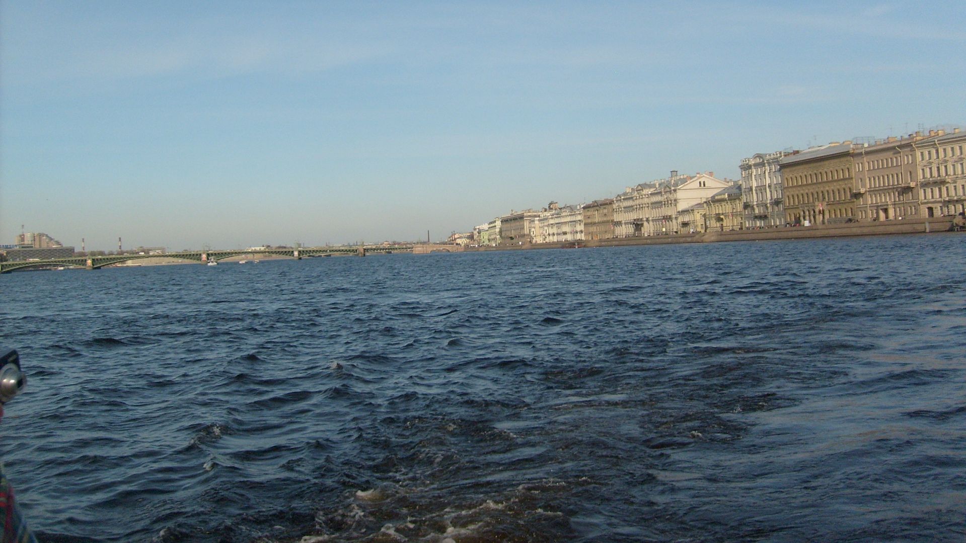 ЧТО-ТО ОБЩЕЕ ЧУВСТВУЕТСЯ В ПЕСНЯХ