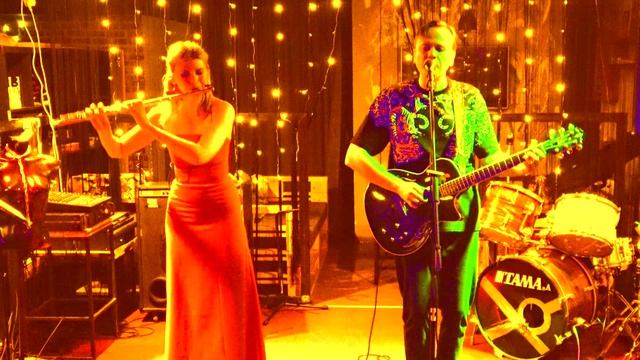 13 Пусто внутри - Дмитрий Дубров, Алла Лужецкая