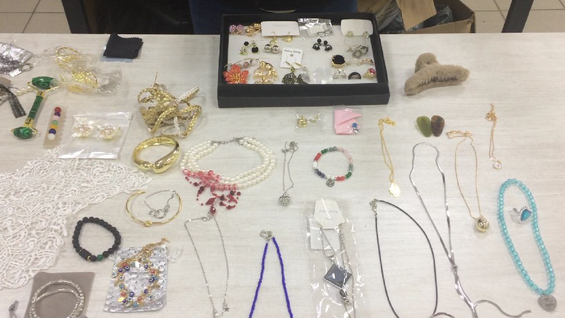 сти352. Бижутерия новая